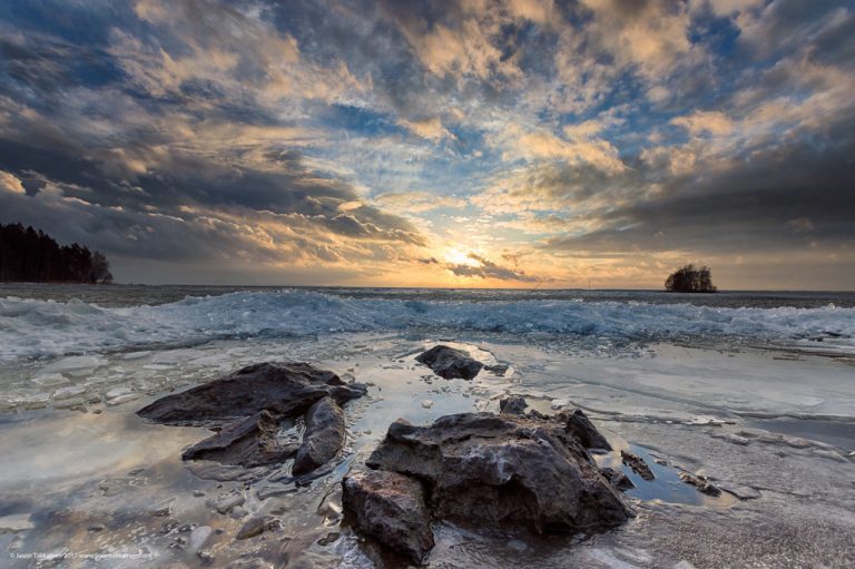 Finland's Frozen Lakes - FINLAND, NATURALLY
